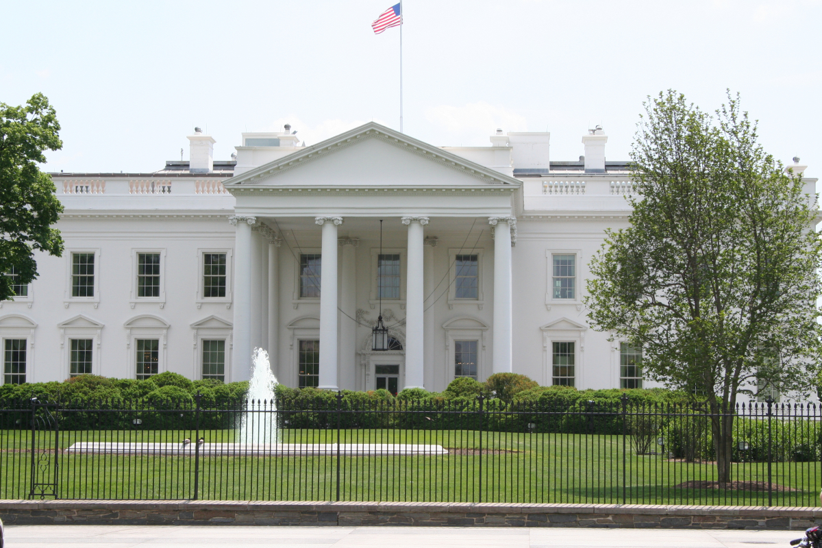 Visiting The White House in Washington, DC | The Constitutional Walking ...